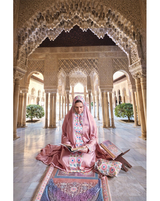 Praying Collection – Tela Rica